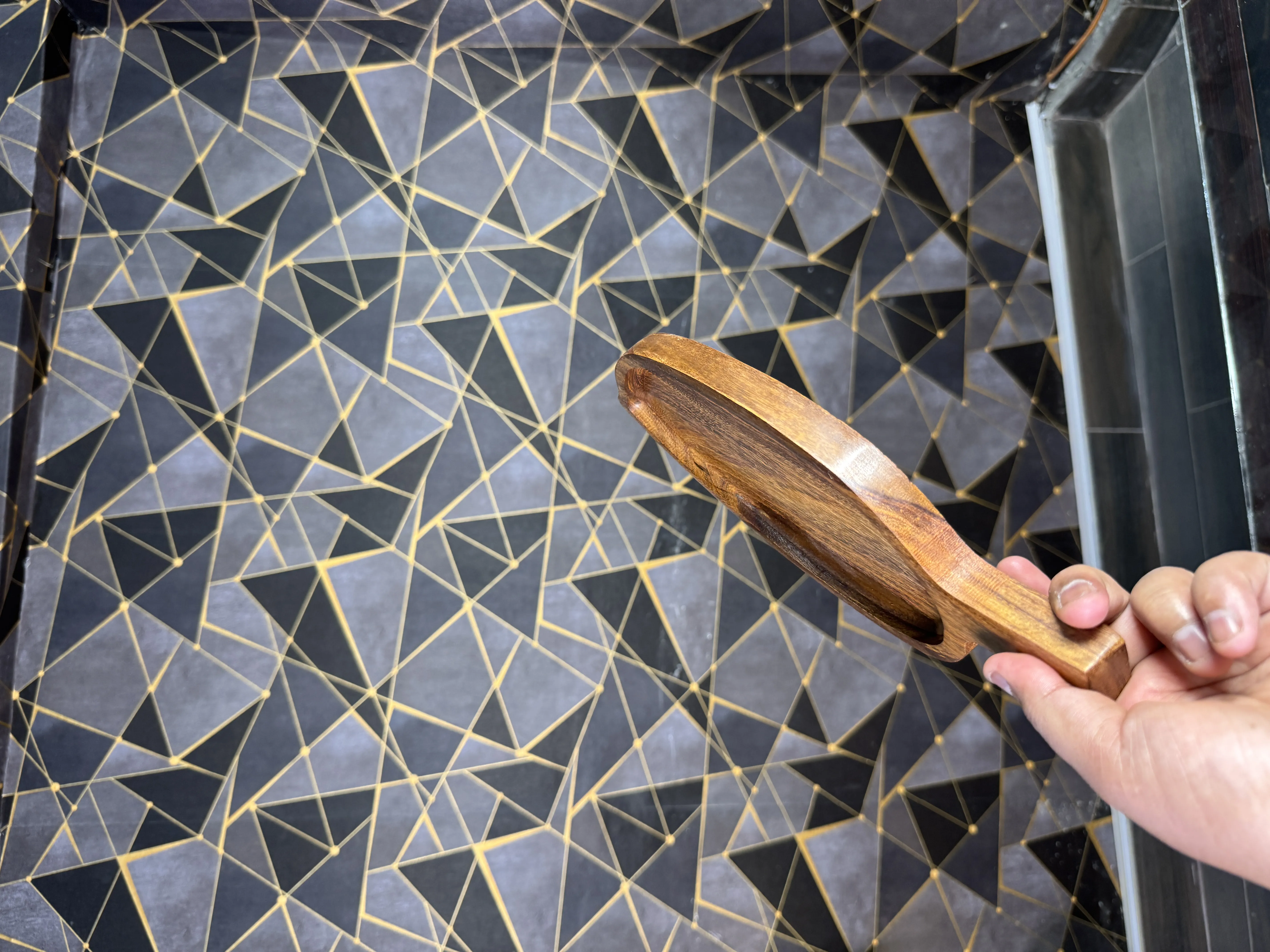 wooden pler leaf shape | AlfaMall