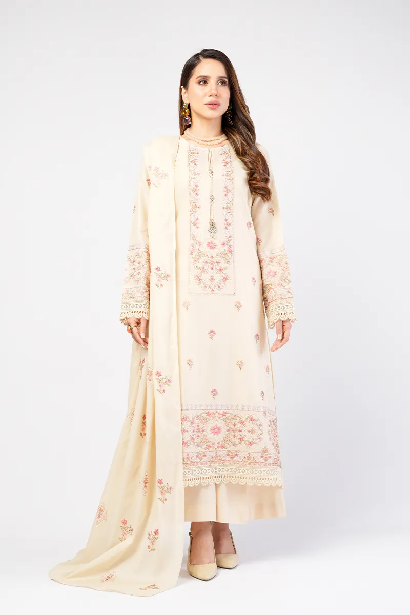 NAQASHI RANGE | Bareeze