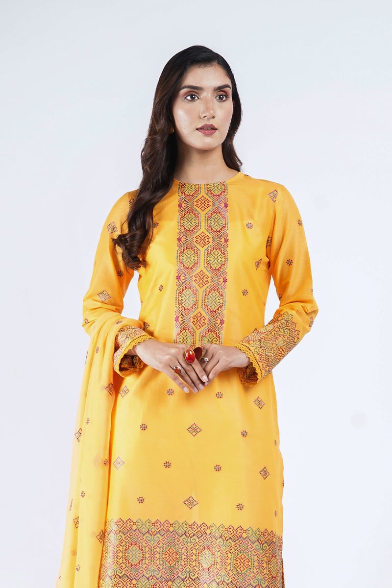 Amative Range | Bareeze